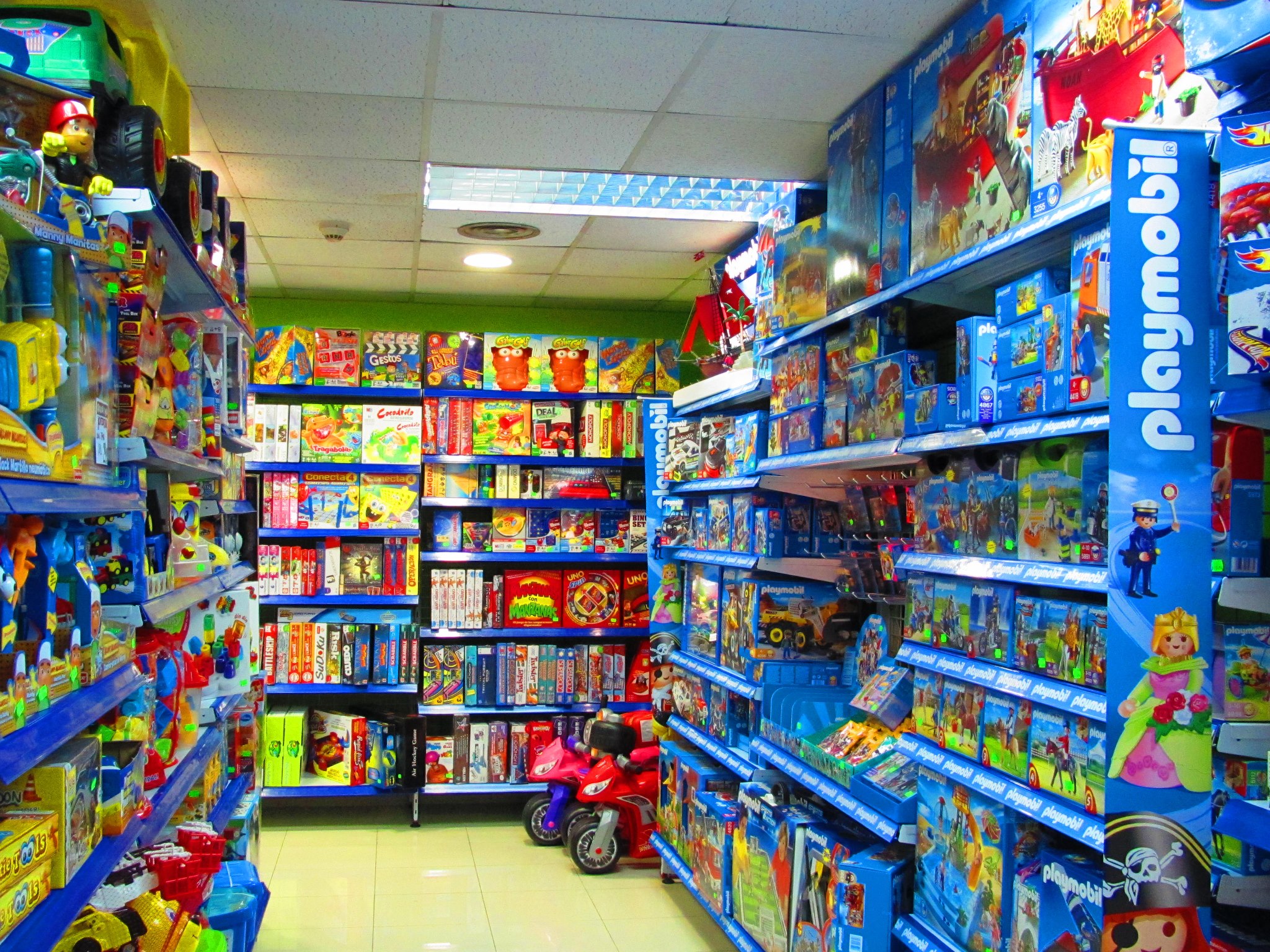 Juguetería Y Puericultura Joguina L'Hospitalet. Juegos educativos.