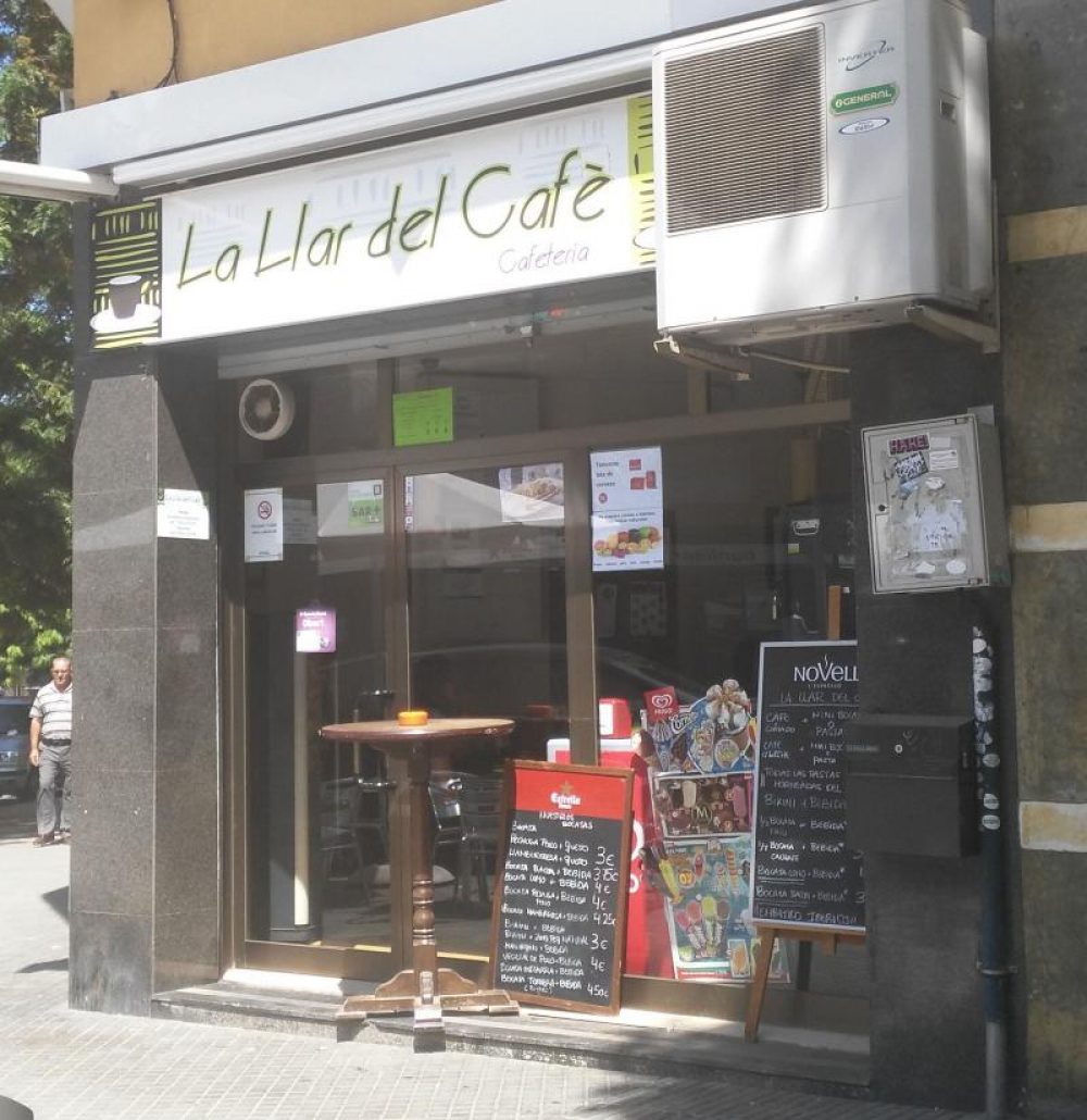 Cafetería La LLar del Cafè Cornellà - Guia33